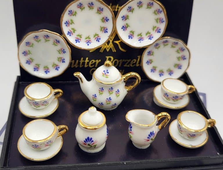 Reutter Tea set 15 pcs blue flower - Inimini Dollhouse Store